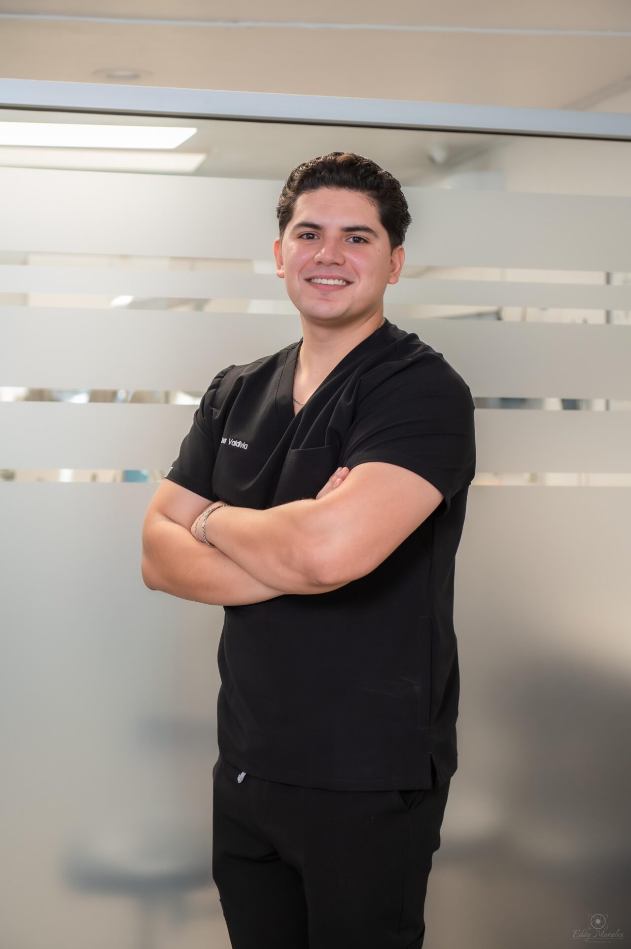 Dr. Cesar Valdivia – High-Tech Dental Clinic